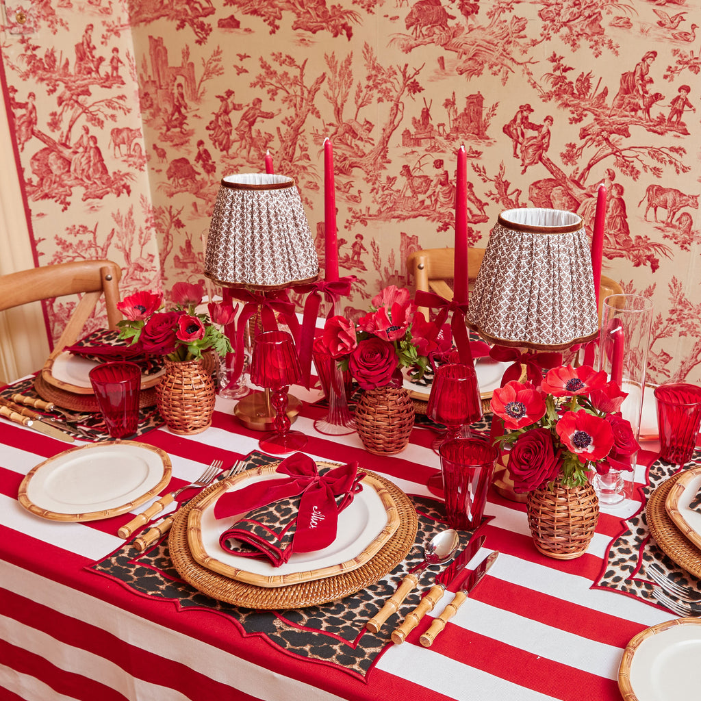 Brown Rattan Charger Plates (Set of 4) – Mrs. Alice