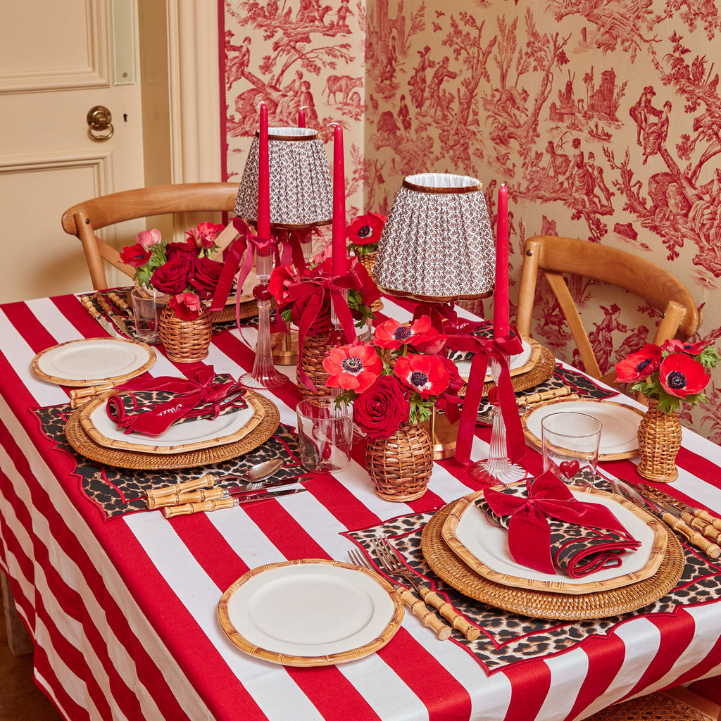 Brown Rattan Charger Plates (Set of 4) – Mrs. Alice