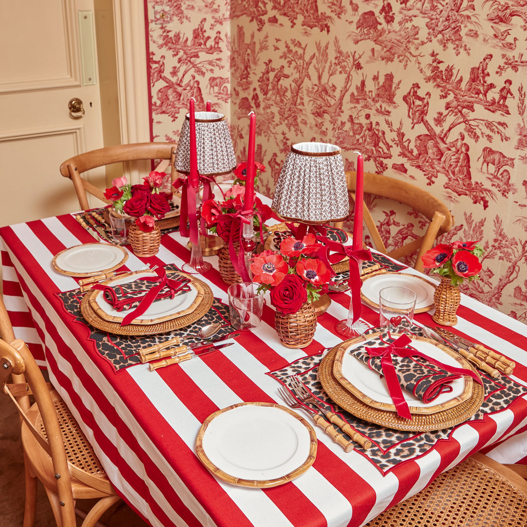 Ruby Red Velvet Bow (Set of 4) - 20cm– Mrs. Alice