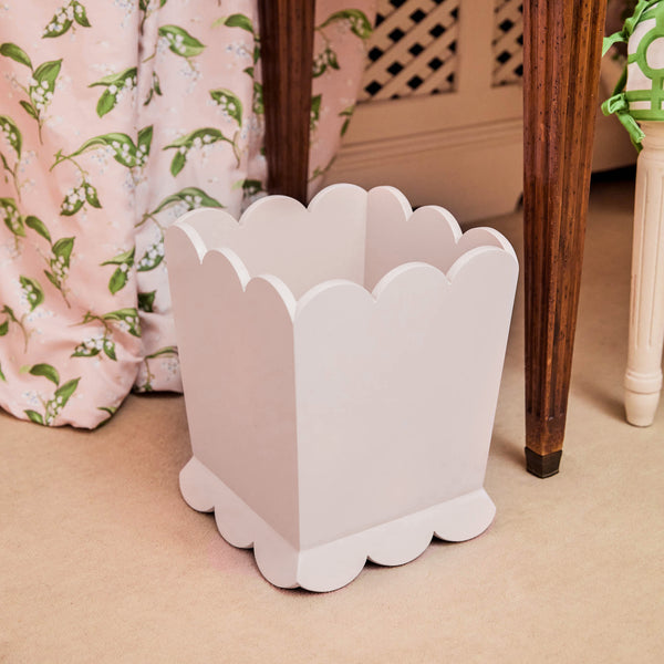 Soft Pink Scalloped Lacquer Waste Paper Bin