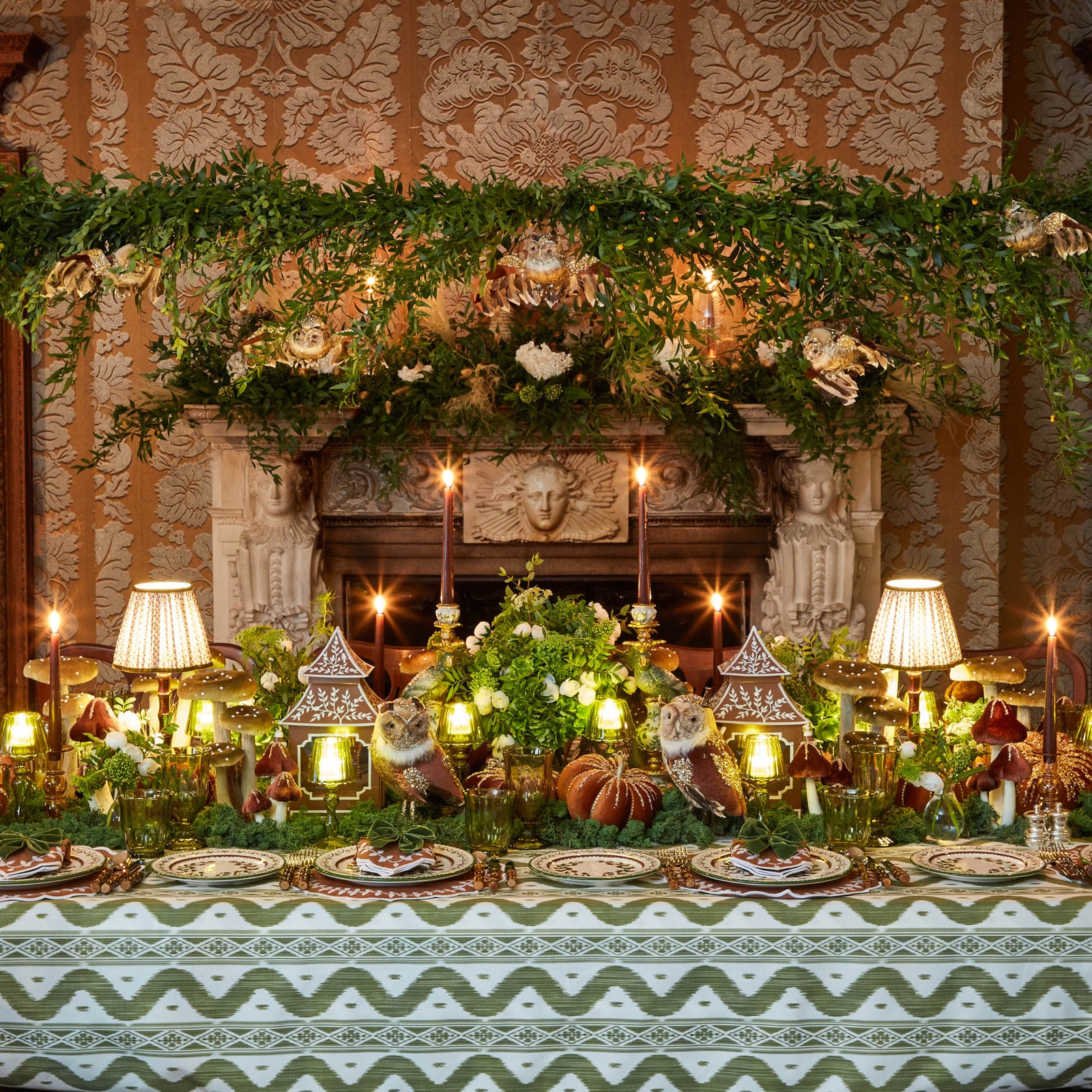 Mrs. Alice Tablescapes