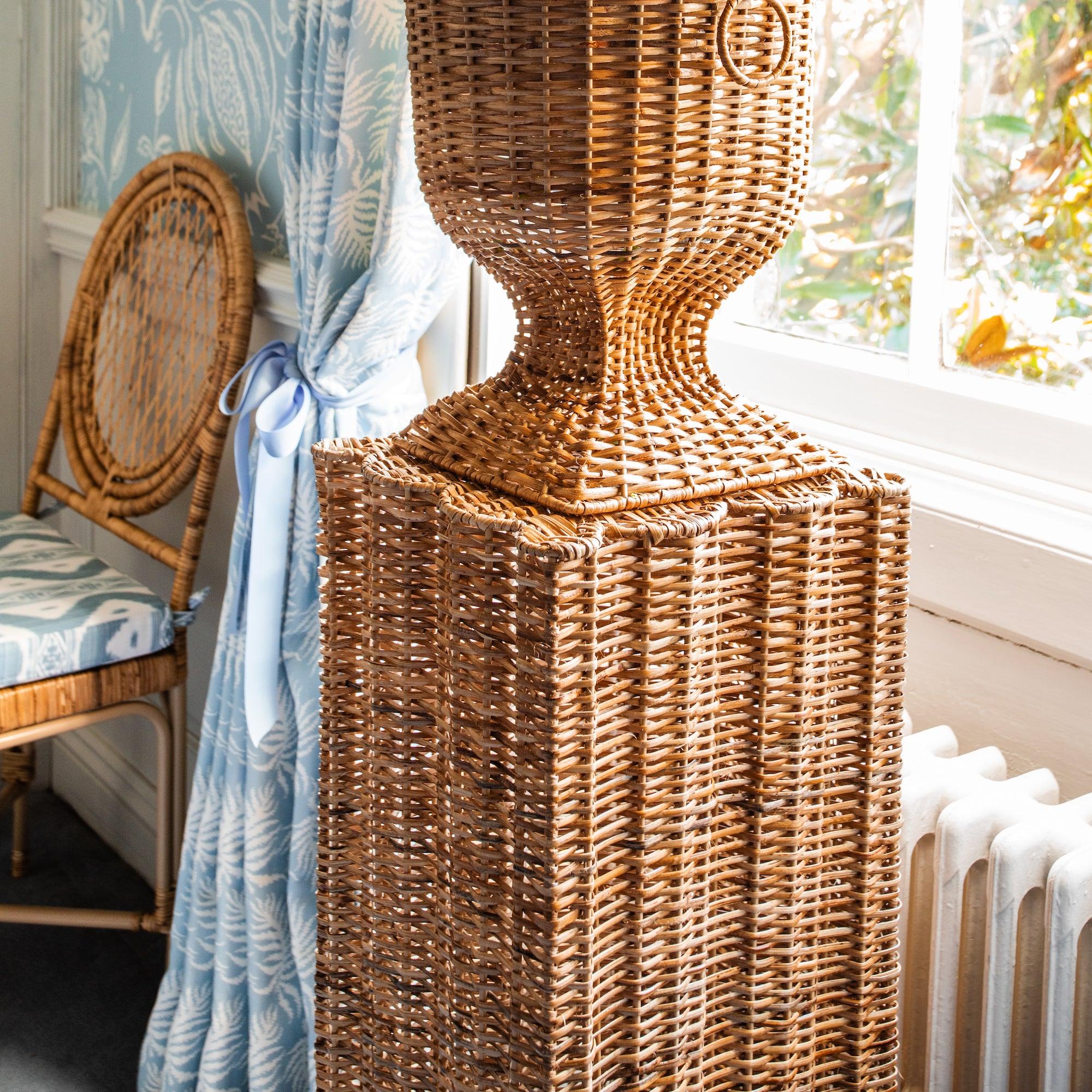 Liliana Scalloped Rattan Urn & Pedestal– Mrs. Alice