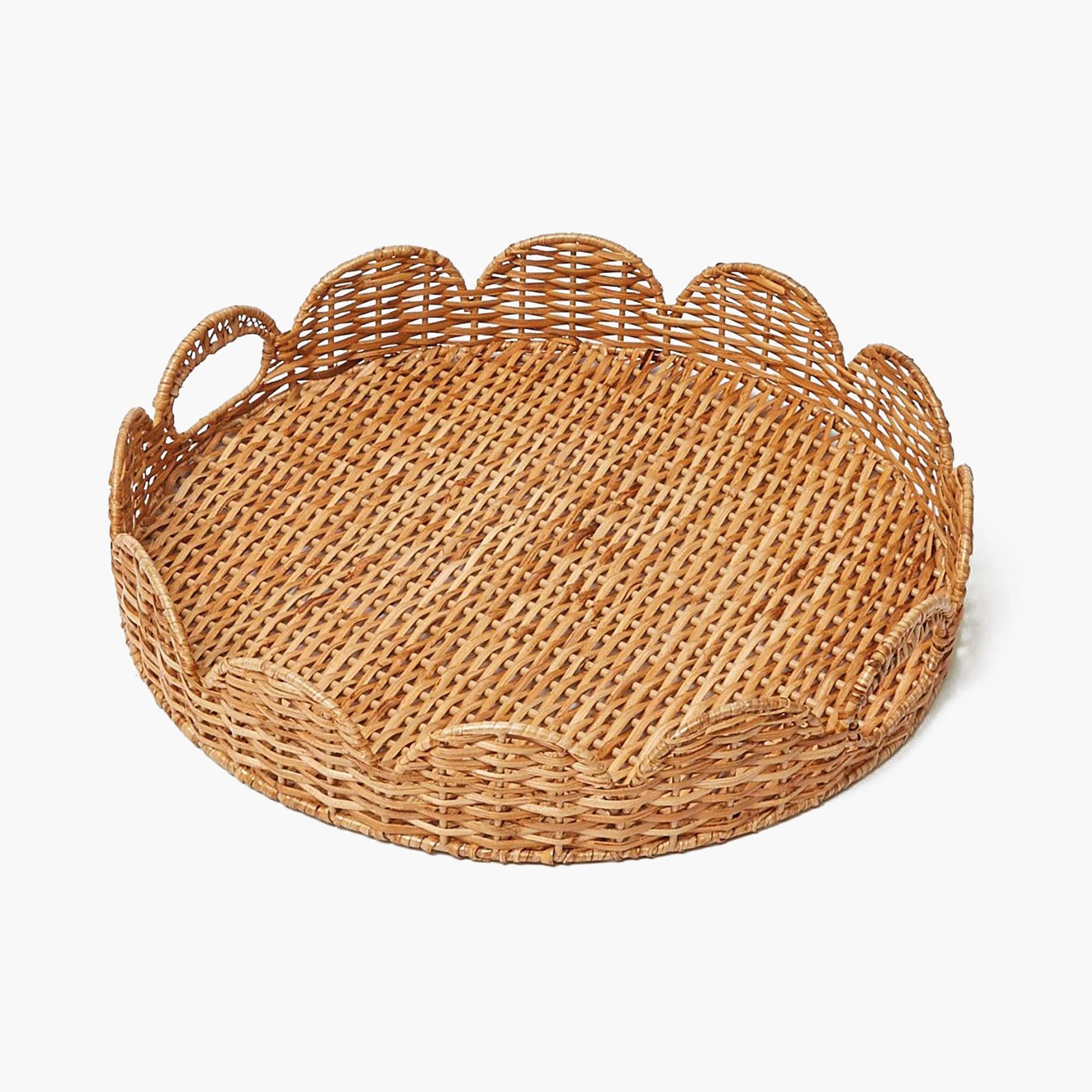 Round Rattan Scalloped Tray