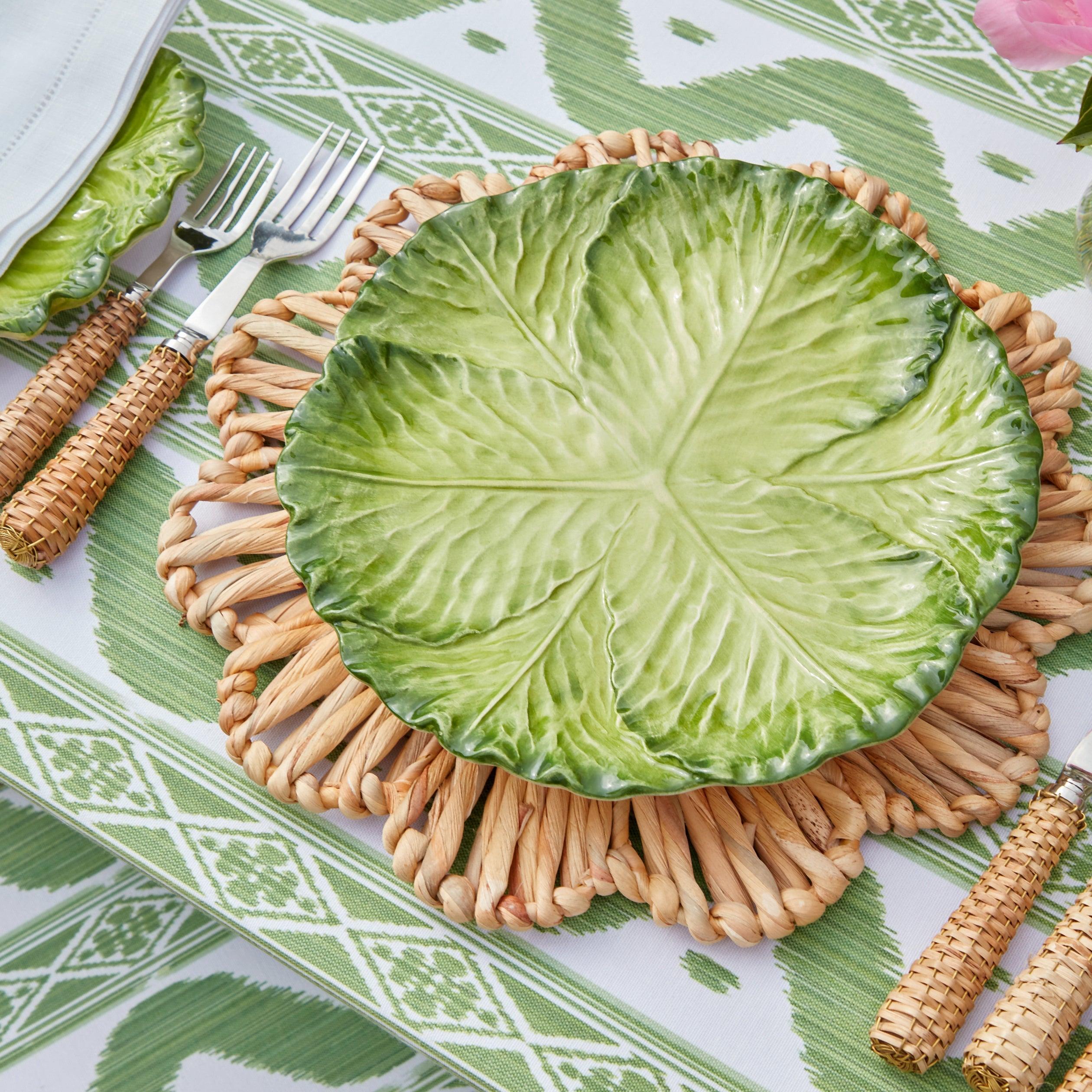 Serena Green Cabbage Dinner Plate (Set of 4) – Mrs. Alice