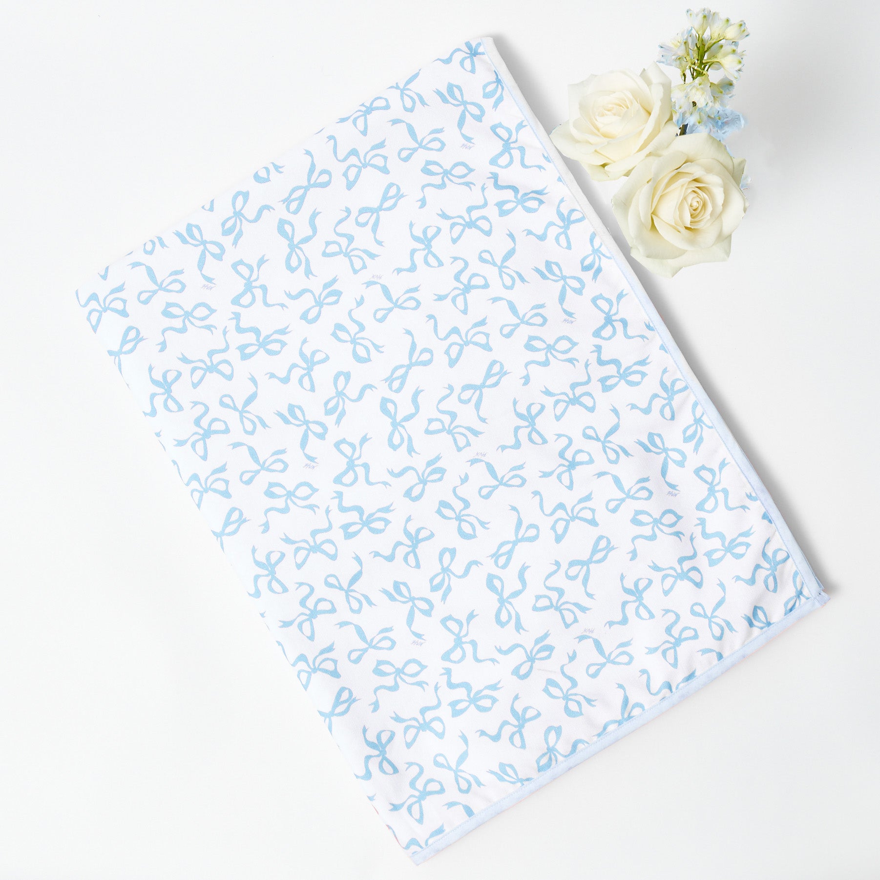 HVN X Mrs. Alice | Tablescapes & Tableware | Mrs. Alice